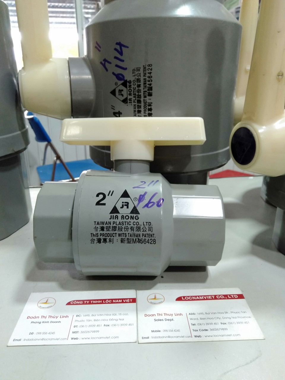 Van nhựa PVC phi 60 Tay trắng – 2 – VẬT LIỆU CÔNG TRÌNH